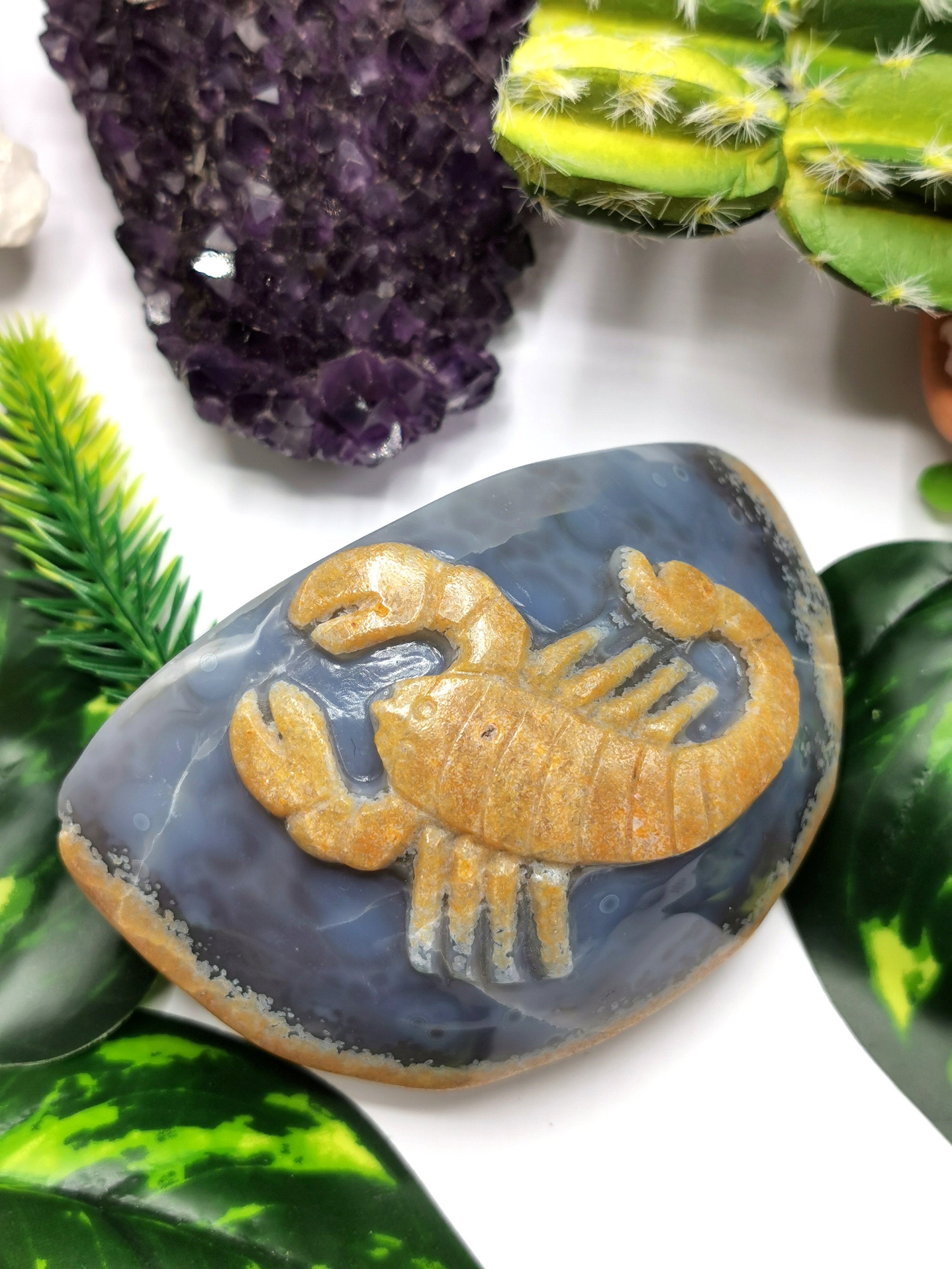 Natural Agate Stone geode with carving of Scorpion - crystal/reiki/cha