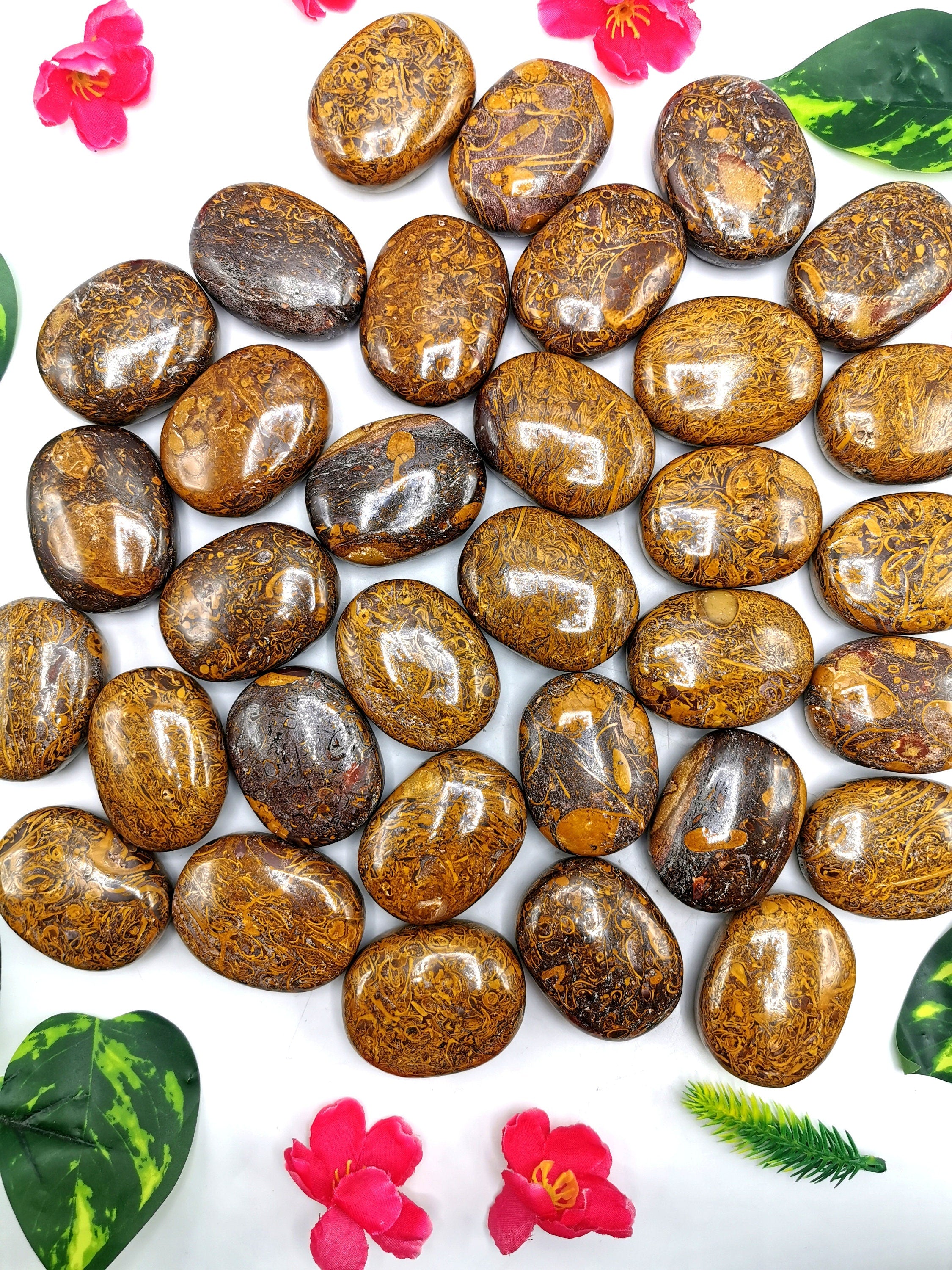Natural Mariam Jasper crystal palmstones - ONE PIECE ONLY - crystal/ch